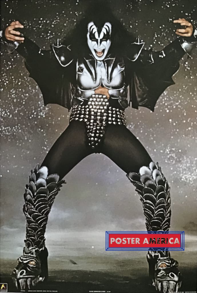 Gène Simmons 1982 Kiss On Their New Stage For The Creatures Of The